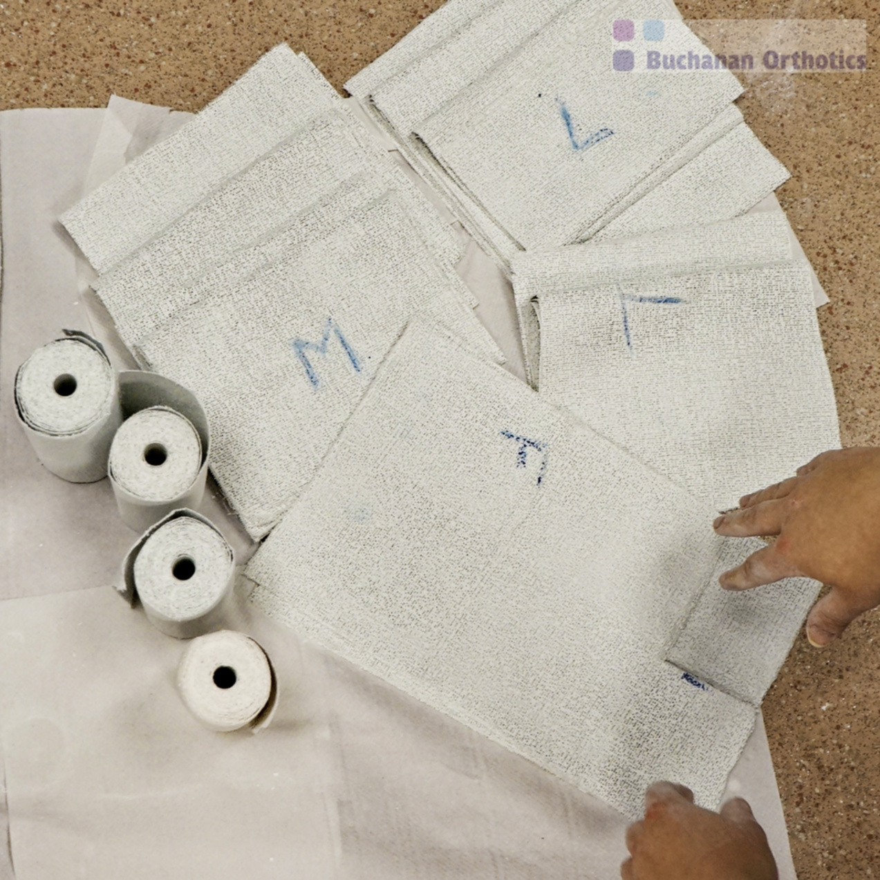 Quik Glue 90 Seconds -Black |Buchanan Orthoics